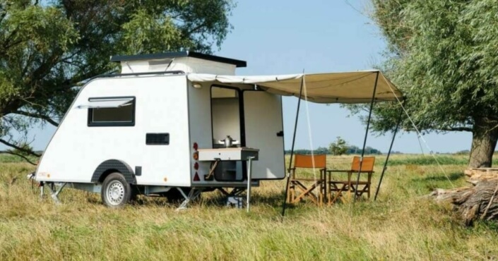 Het voordeel van een lichtgewicht caravan - Camping met laadpaal